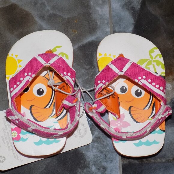 Disney | Shoes | Disney Store Baby Finding Nemo Sandals Size 6 Months ...